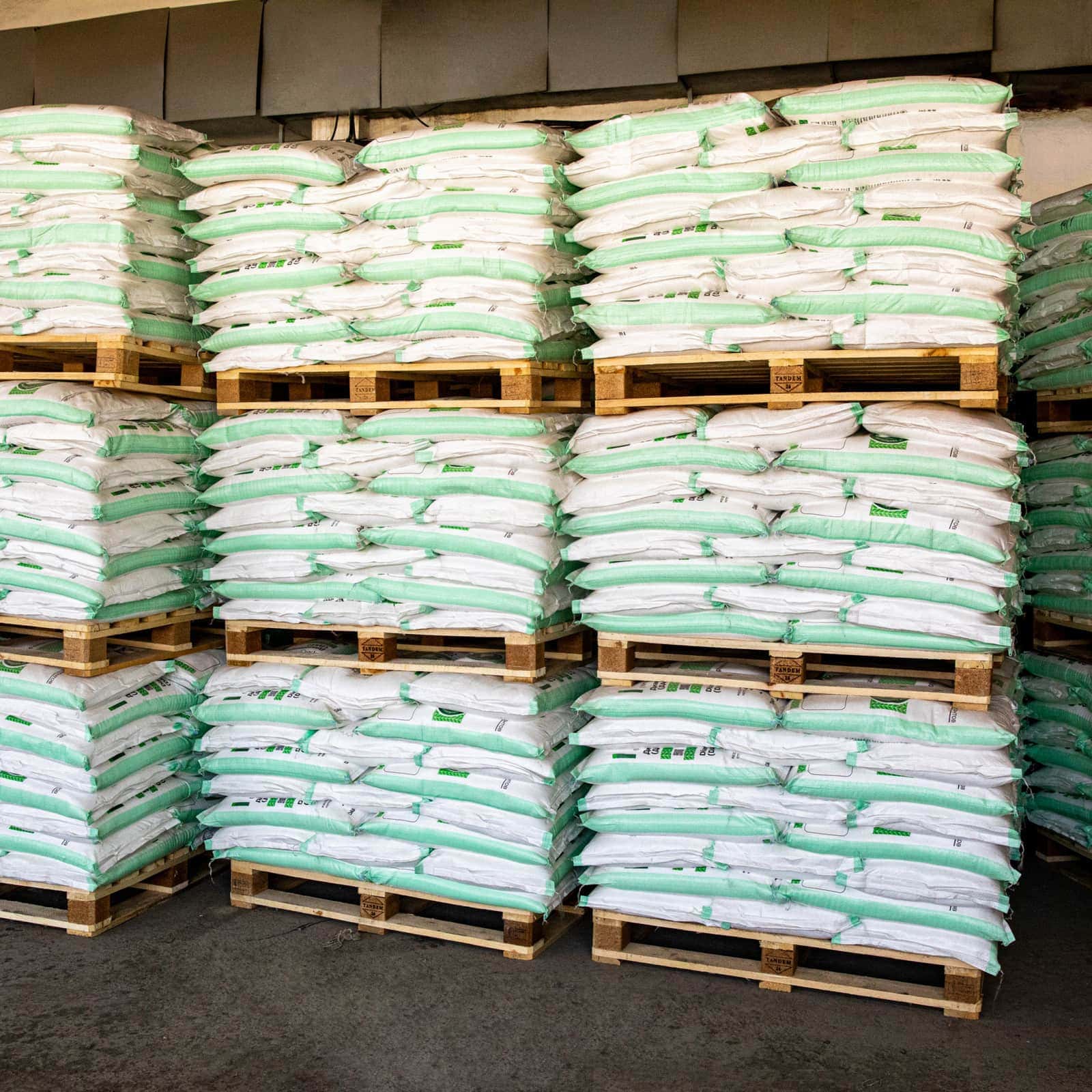 Водорастворимые удобрения: что и как — Fertilizer Daily